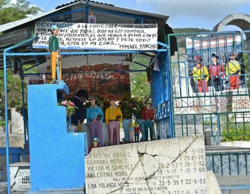 Santos Malandros: los criminales venerados en Venezuela | Marcianos